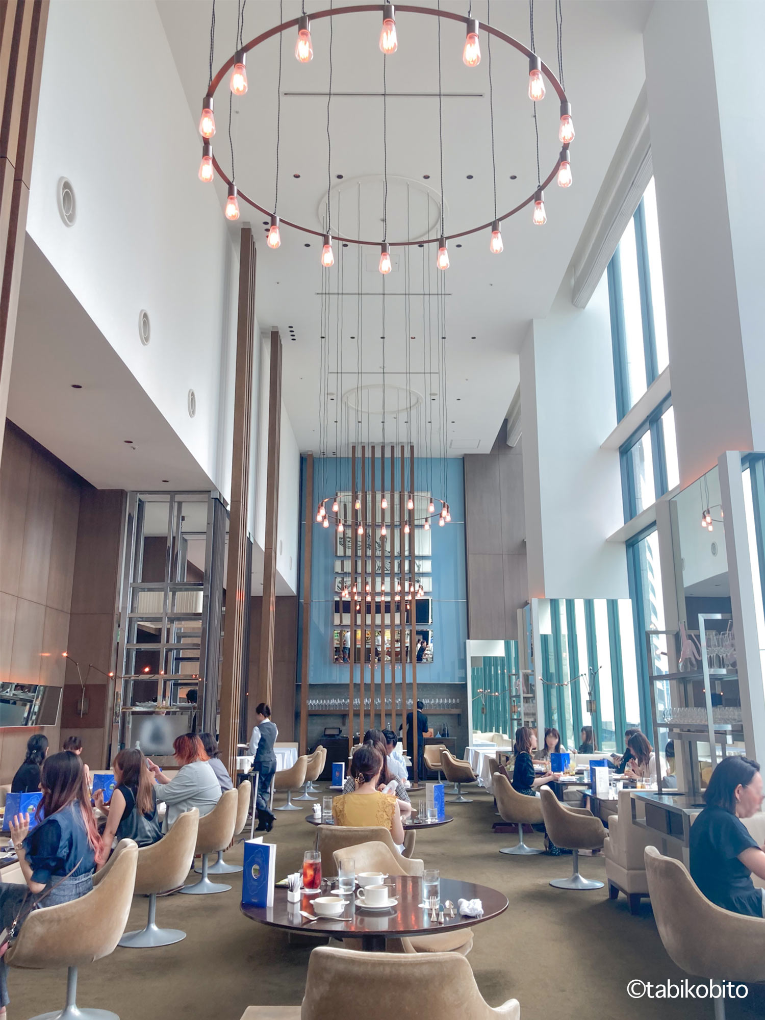 サマー・イン・カラー｜コンラッド東京 スイーツビュッフェ | 旅小人-tabikobito